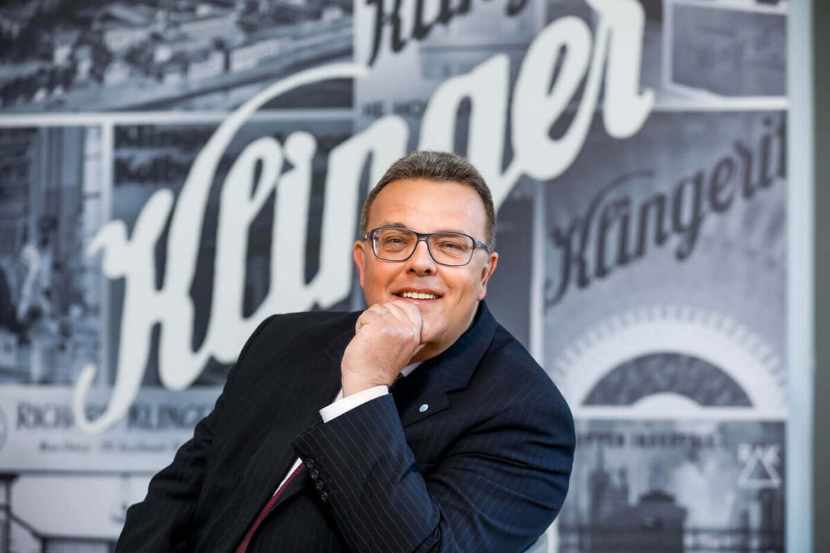 Change of executive management: Daniel Schibli new CEO of the KLINGER ...